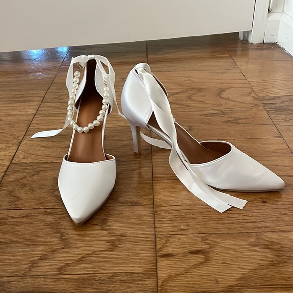 Shoes | White Satin With Pearl 3inch Heels | Poshmark